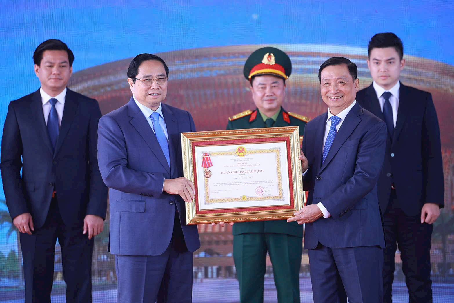 LIZEN trân trọng cảm ơn sự ghi nhận của Đảng, Nhà nước; sự đồng hành ...